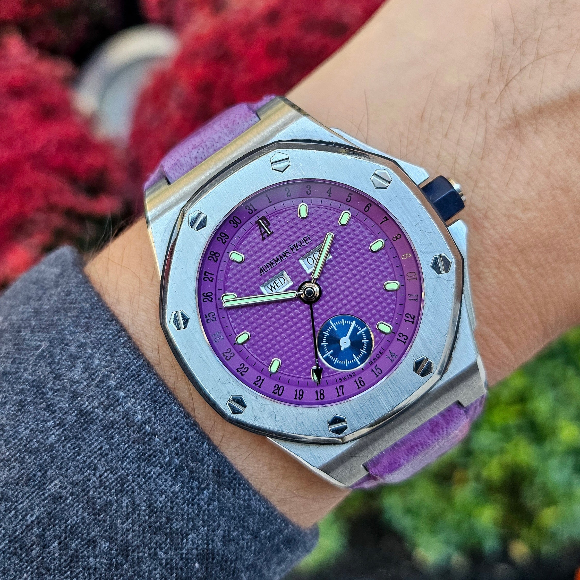 Audemars Piguet Royal Oak Offshore rare purple dial triple calendar ...